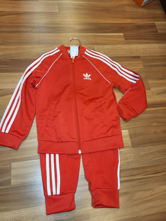 Trainer adidas gr98 K43 (Gebraucht) in Spiegel b. Bern für CHF 20 – mit ...