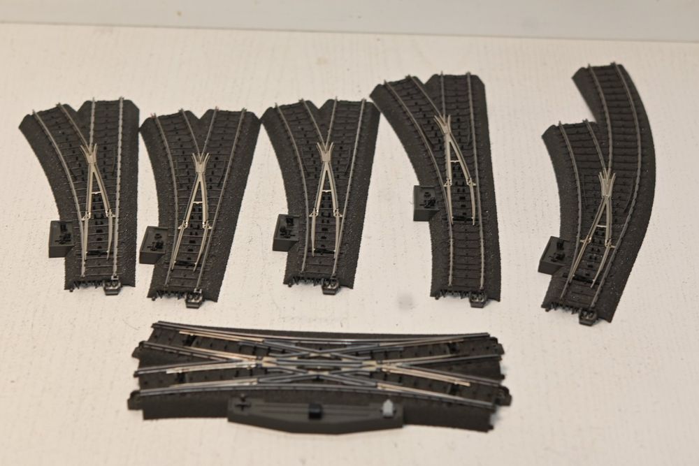 Märklin C Weichen mit Antrieb + Decoder ohne OVP gem Fotos (Gebraucht) in Laupen ZH für CHF 351 ...