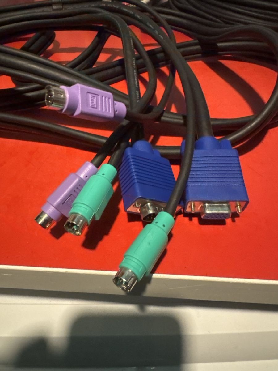 13x KVM-Kabel VGA + PS/2 (Keyboard & Maus) – aus Radiostudio (Gebraucht ...