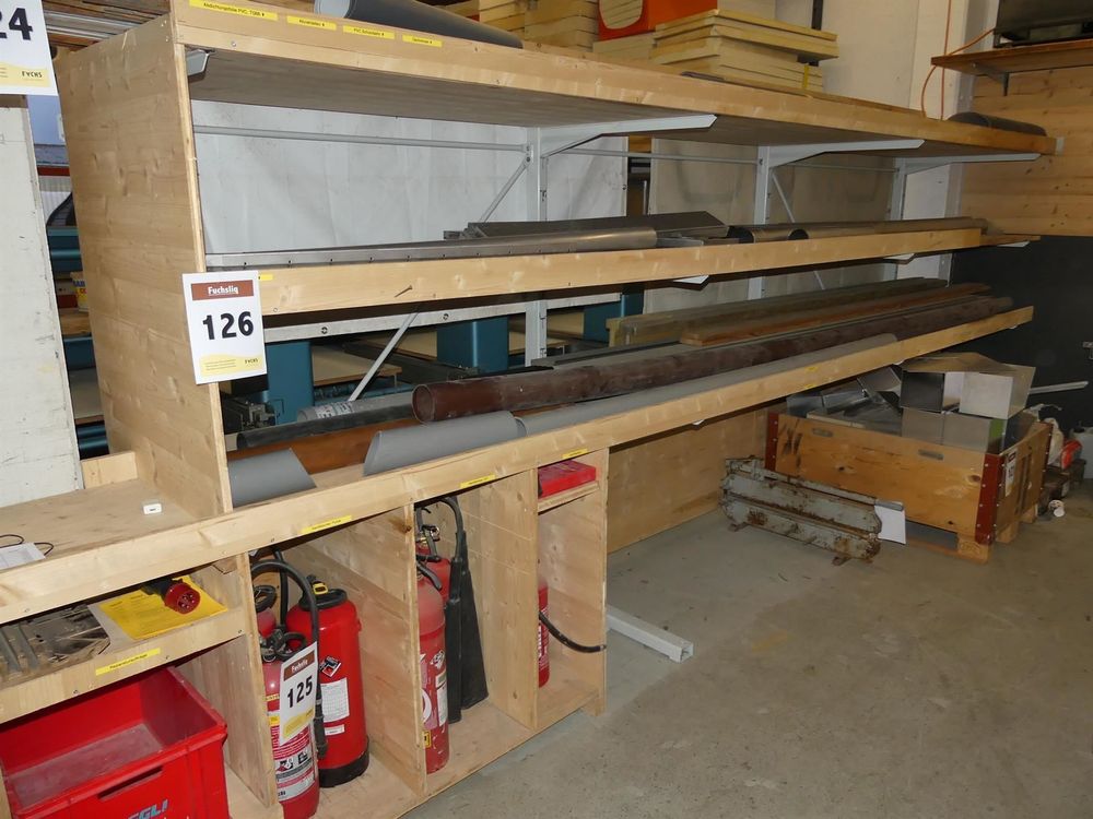 126) Kragarm Regal mit Holztablaren (Gebraucht) in Otelfingen für CHF ...