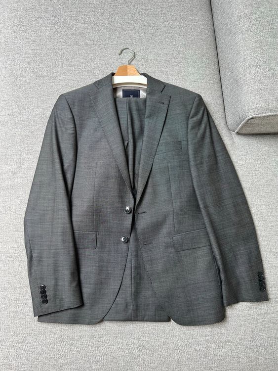 NEUER BARUTTI Anzug Grösse 46 (Neu und originalverpackt) in Biel-Benken ...