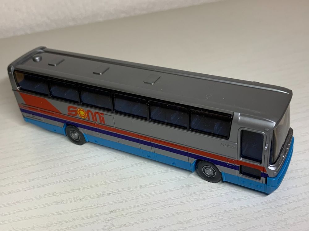 AUTOCAR MERCEDES BENZ O 303 RHD "SONNI" * 1:87 (Gebraucht) in Sion für ...
