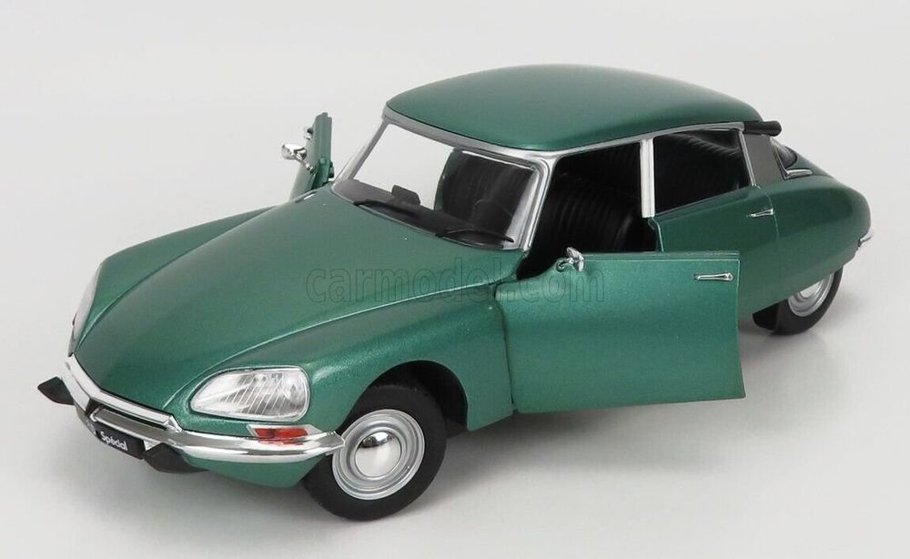 Citroën DS Special 1969-1975 grün met. 1:18 von Solido | Kaufen auf Ricardo