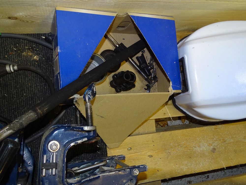 Honda 8PS B 100 L Bootsmotor, Aussenborder Benzinmotor (Defekt) in ...