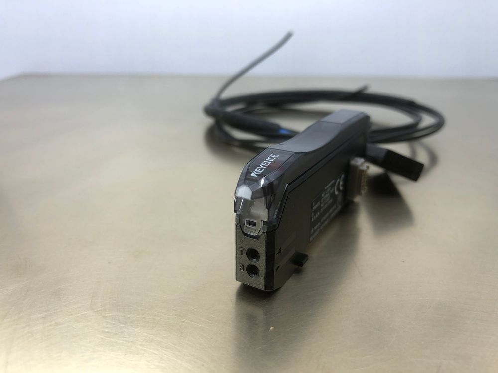 Lichtleiter Messverstärker KEYENCE FS-N11CP & Keyence FU-11 (Gebraucht ...