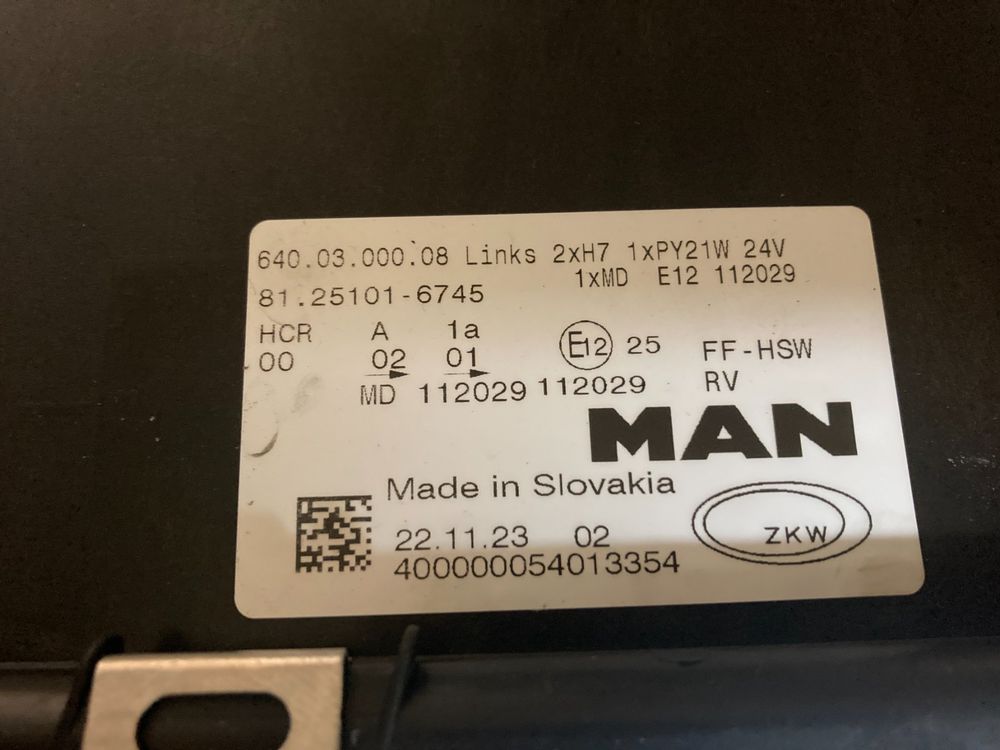 Phare avant Camion MAN TGS / TGX N° 81.25101-6745 | Kaufen auf Ricardo