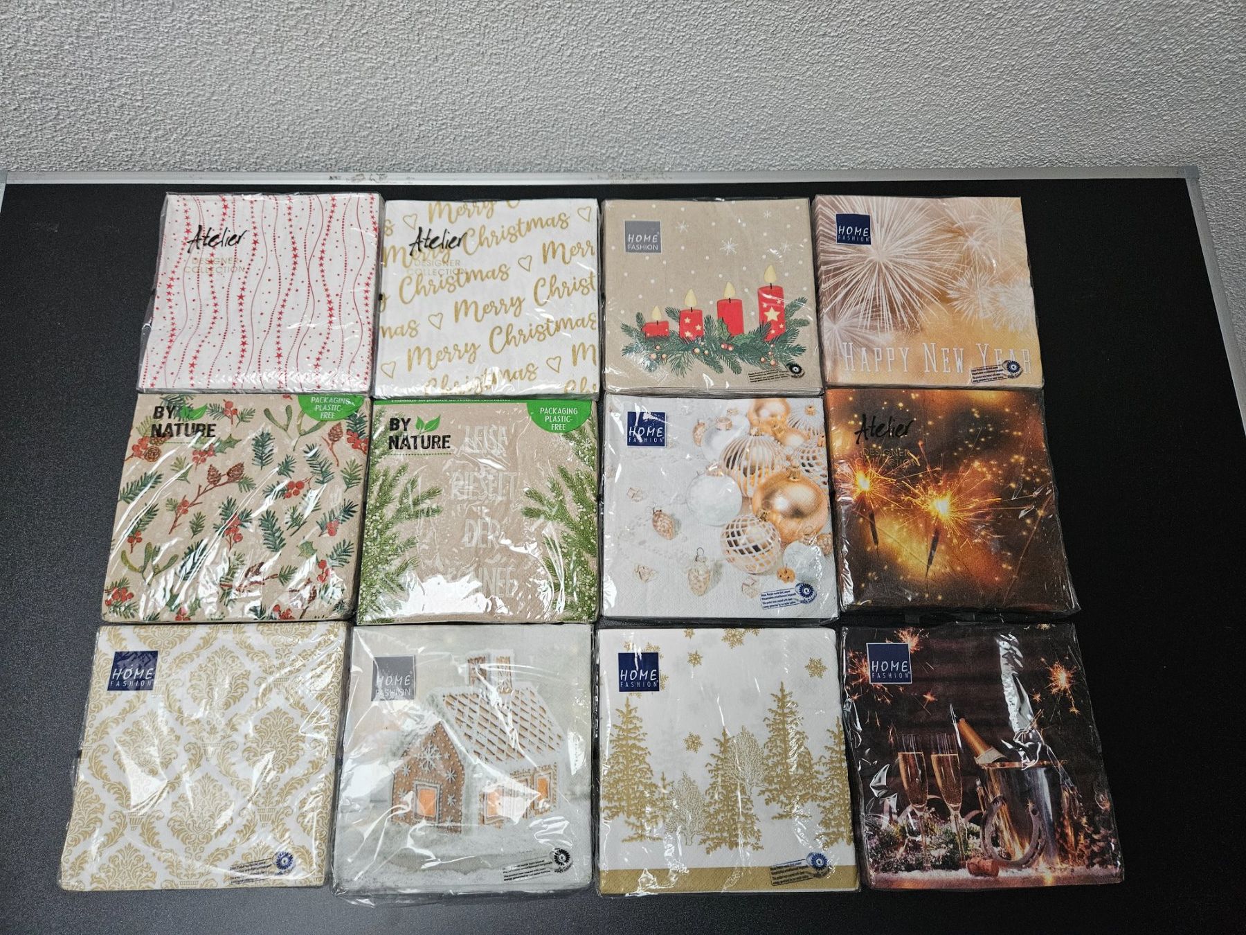 Neu - Servietten - Weihnachten - 12 Packungen - 33cm x 33cm (Neu und ...