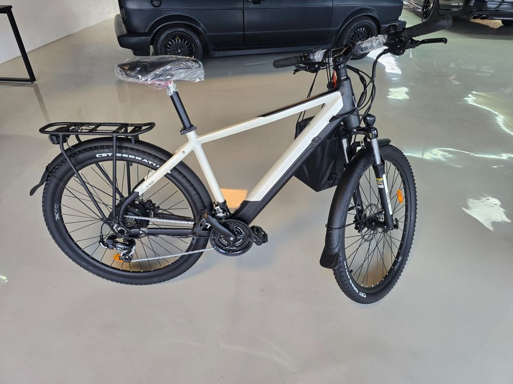 Zenith Bike X SUV Black & White Edition | Kaufen auf Ricardo