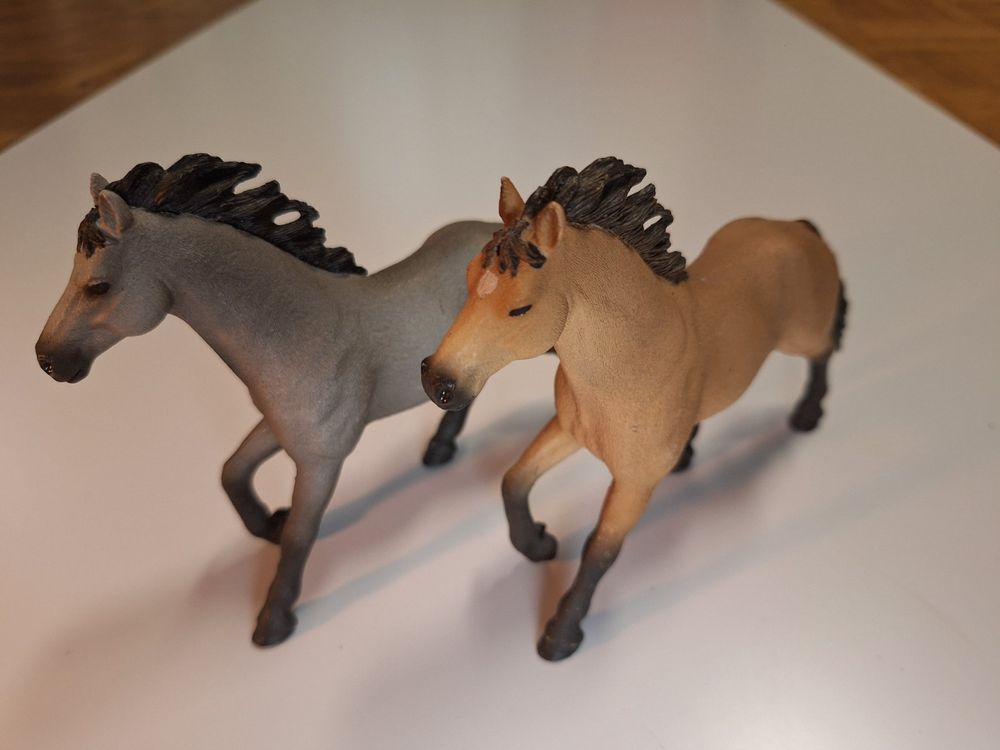 SCHLEICH - Pferde, Mustang (Gebraucht) in Buochs für CHF 8 – mit ...