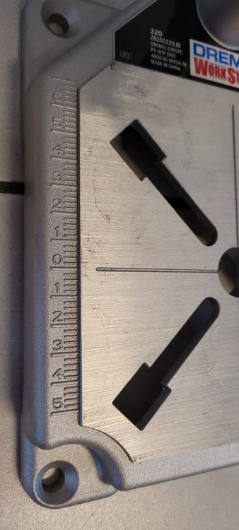 Dremel WorkStation 220 / Bohrständer für Dremel | Kaufen auf Ricardo