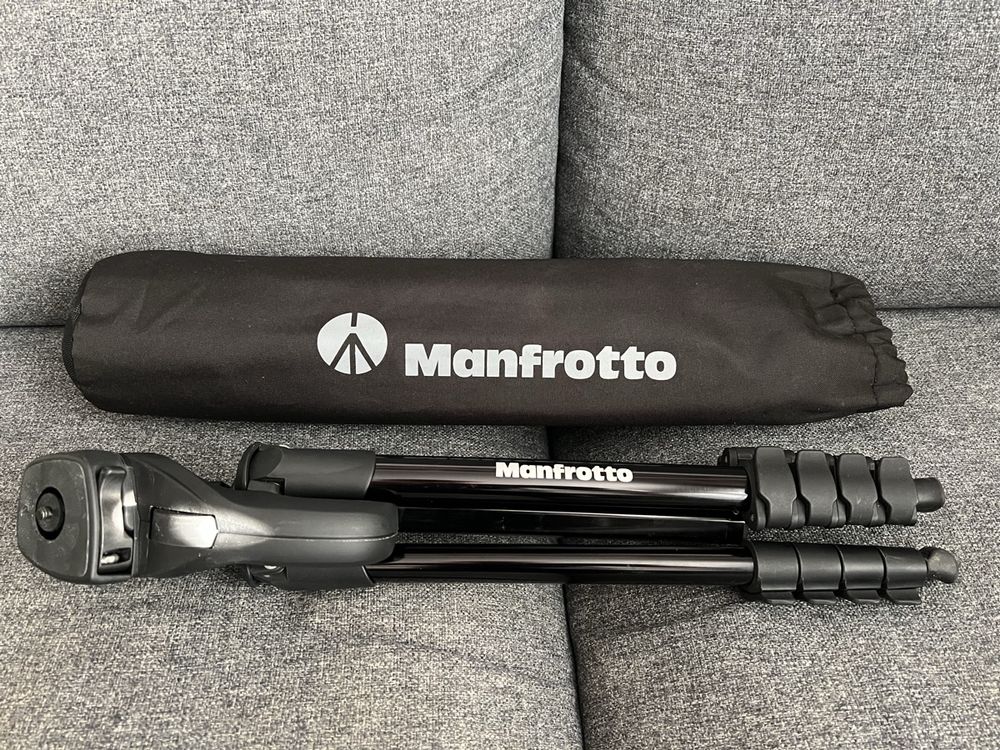 Manfrotto Compact Action Tripod (Neu (gemäss Beschreibung)) in Murten ...