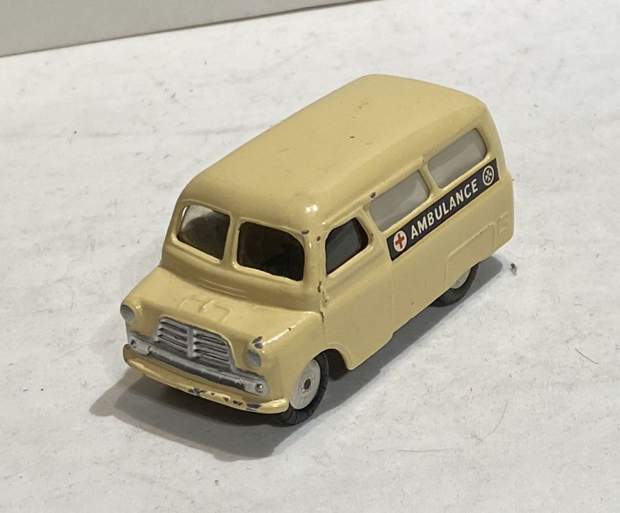 Corgi Toys (GB) 412 Bedford Ambulance (1957 – 60) (Gebraucht) in ...