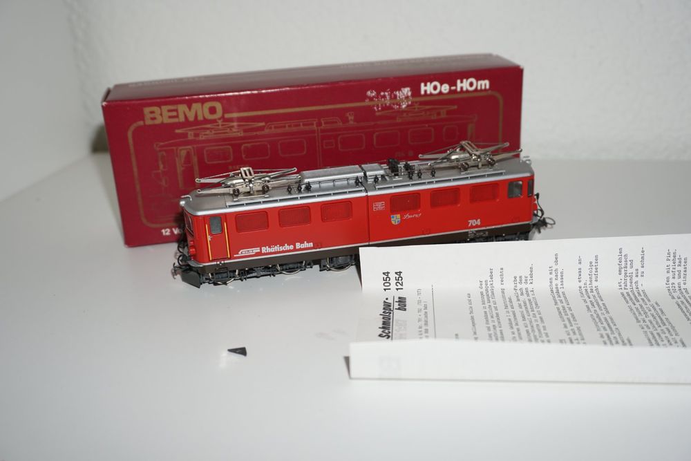 BEMO 1254/4 - RhB Ge 6/6 II 704 Davos rot H0m | Kaufen auf Ricardo