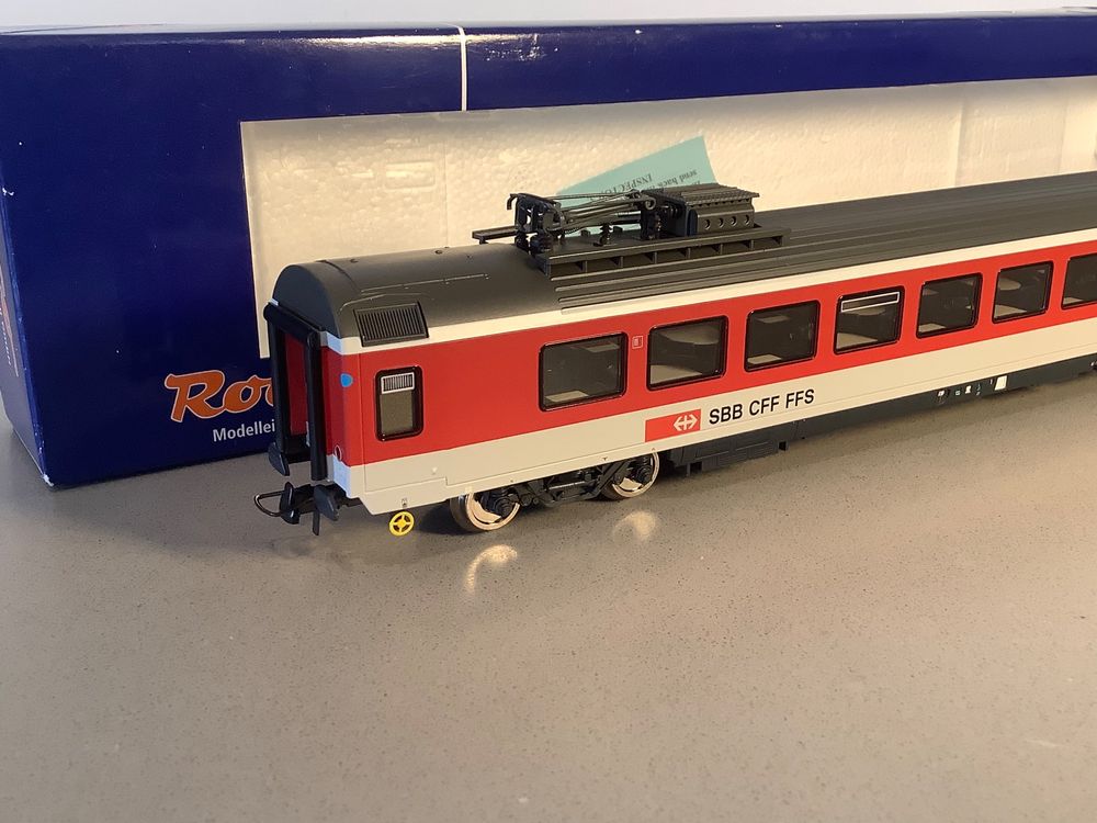Roco 45329 : SBB Speisewagen EW IV, Ep.VI, WS (Neu (gemäss Beschreibung)) in Bossonnens für CHF ...
