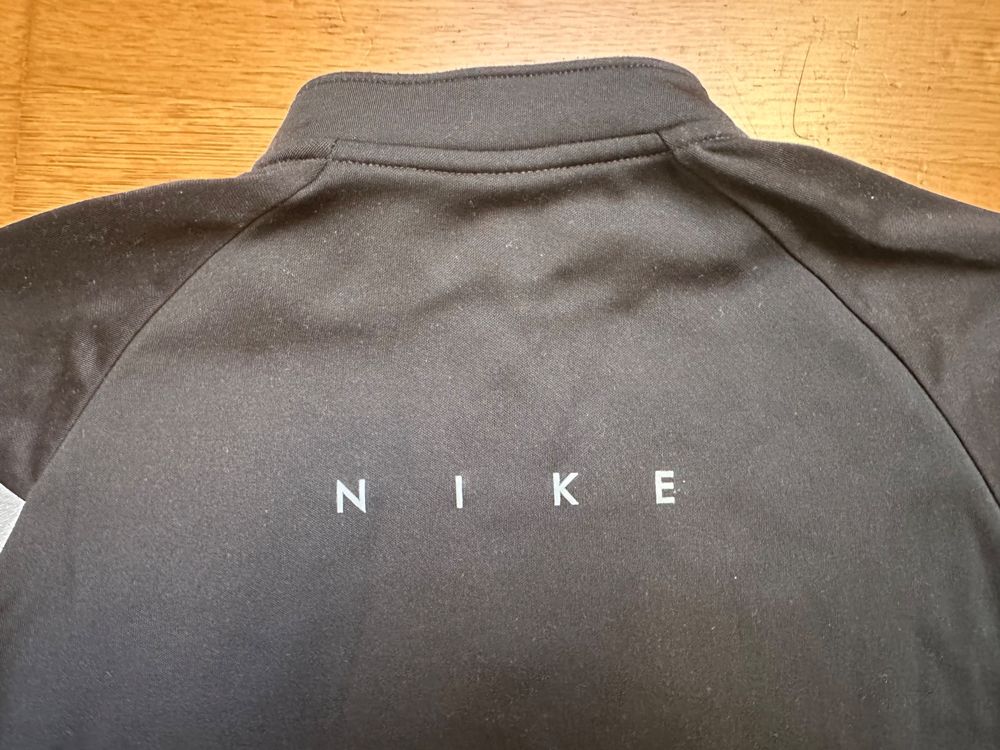 NIKE DRI-FIT Half Zip Thermo Shirt M 137-147 140 146 Kinder (Gebraucht ...