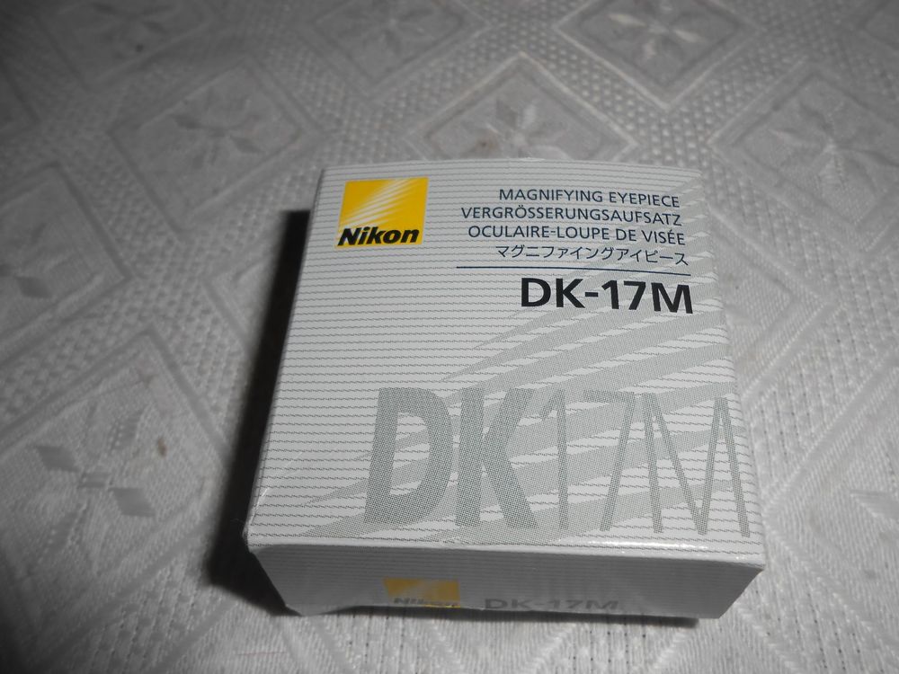 Nikon Vergrösserungsaufsatz DK 17 M (Gebraucht) in Bubikon für CHF 10 ...