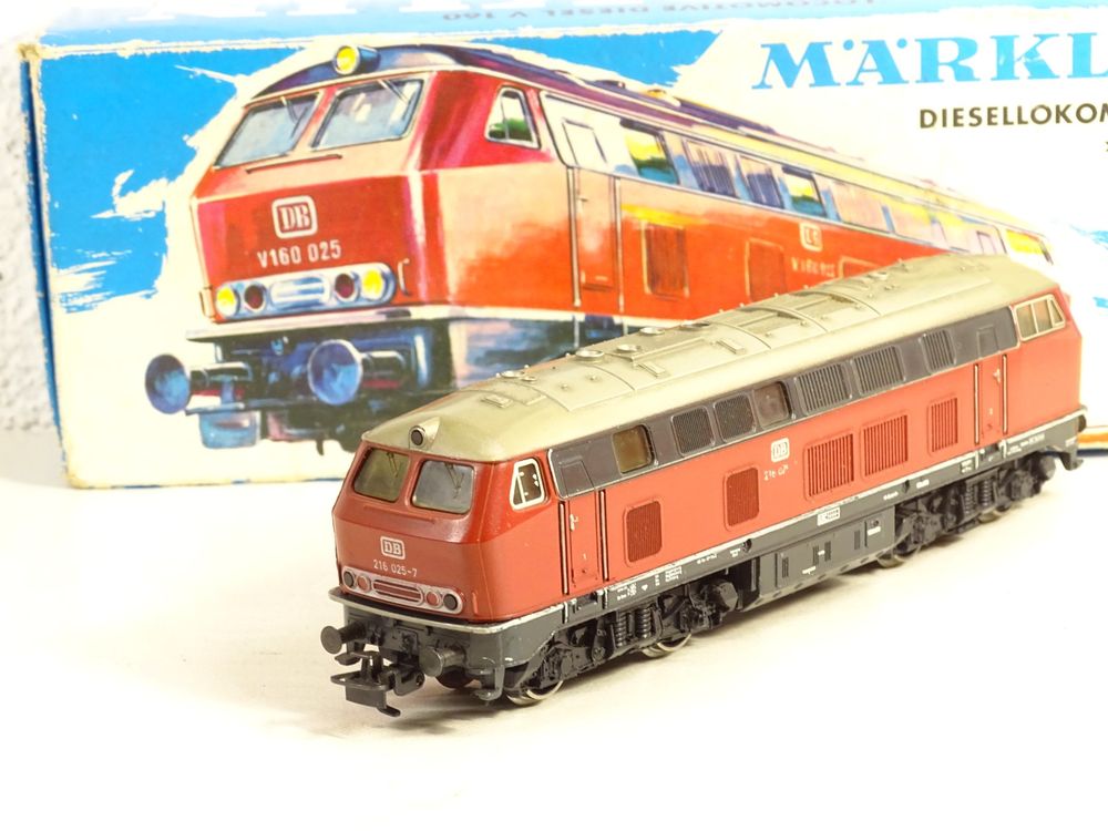 Märklin 3075 Diesellok BR216 025-7 DB, H0,WS/AC,OVP (Gebraucht) in Wohlen für CHF 43 – mit ...
