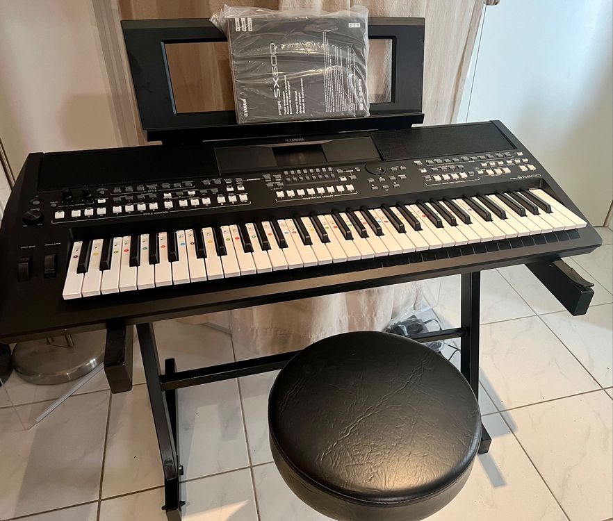 Keyboard Yamaha (Gebraucht) in Lausen für CHF 626 – nur Abholung auf Ricardo kaufen