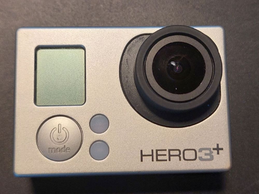 GoPro Hero3+ inkl. GoPro 3-Way Grip!!!!!!!! (Gebraucht) in Münchenstein für CHF 13 – mit ...