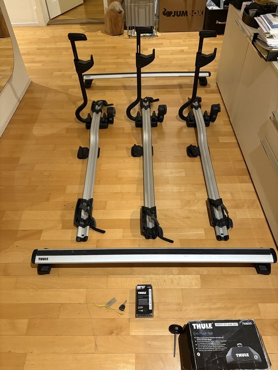 Thule Evo Wing Bars with Flush Rails, 3 Pro Ride Bike Racks (Gebraucht ...