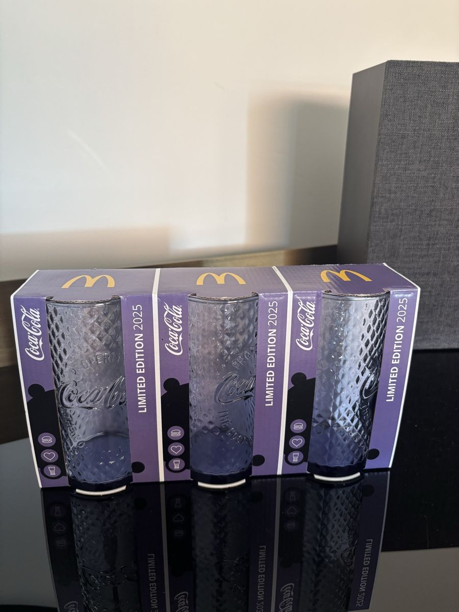 3 Limited Edition McDonalds Coca Cola Gläser 2025, Lila, (Neu und originalverpackt) in Oetwil an ...