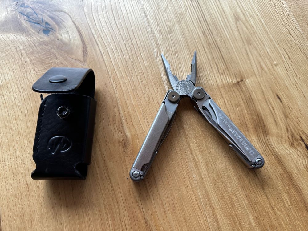 Leatherman Wave & Bit Kit & Lederetui **im Neuzustand** (Neu (gemäss ...
