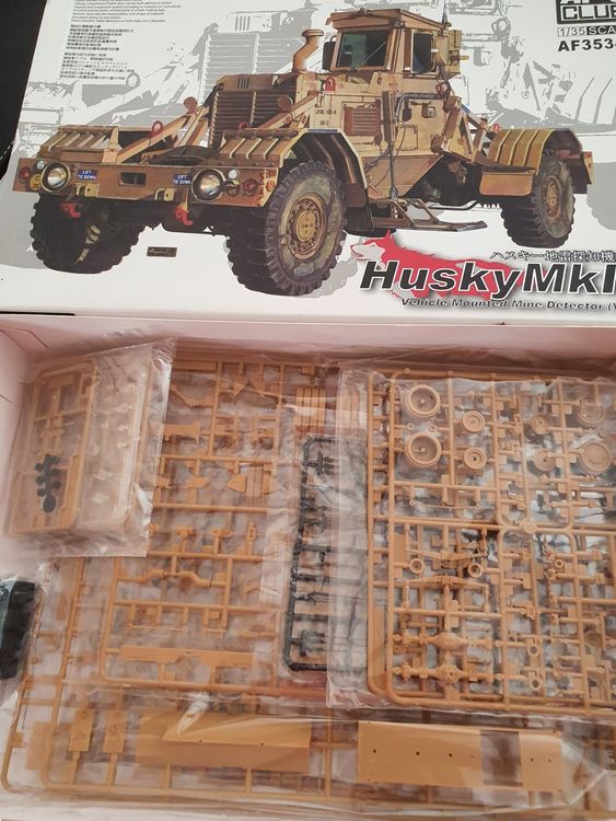KIT AFV Démineur HUSKY (Neuf avec emballage d'origine) à Chapelle-sur ...