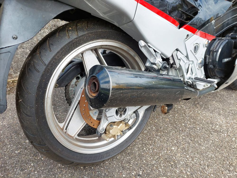 Kawasaki ZX-10 ZXT00B Tomcat Top Gun Bike 16 Valve 1000 B (Defekt) in ...