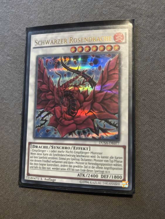 Schwarzer Rosendrache (Neu und originalverpackt) in Unterägeri für CHF 5 – mit Lieferung auf ...