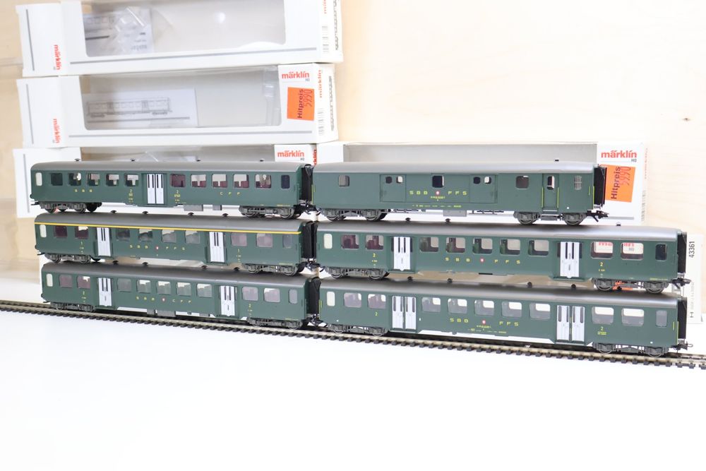 Märklin 6 x SBB Leichtstahl-Personenwagen Set 43370/80/61 | Kaufen auf Ricardo