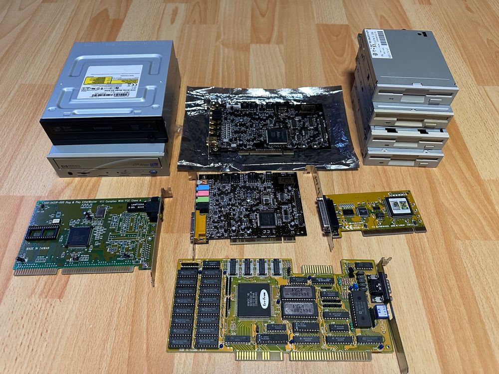 Alte Computer Komponenten..ab 1Fr (Gebraucht) in Neukirch an der Thur für CHF 353 – mit ...