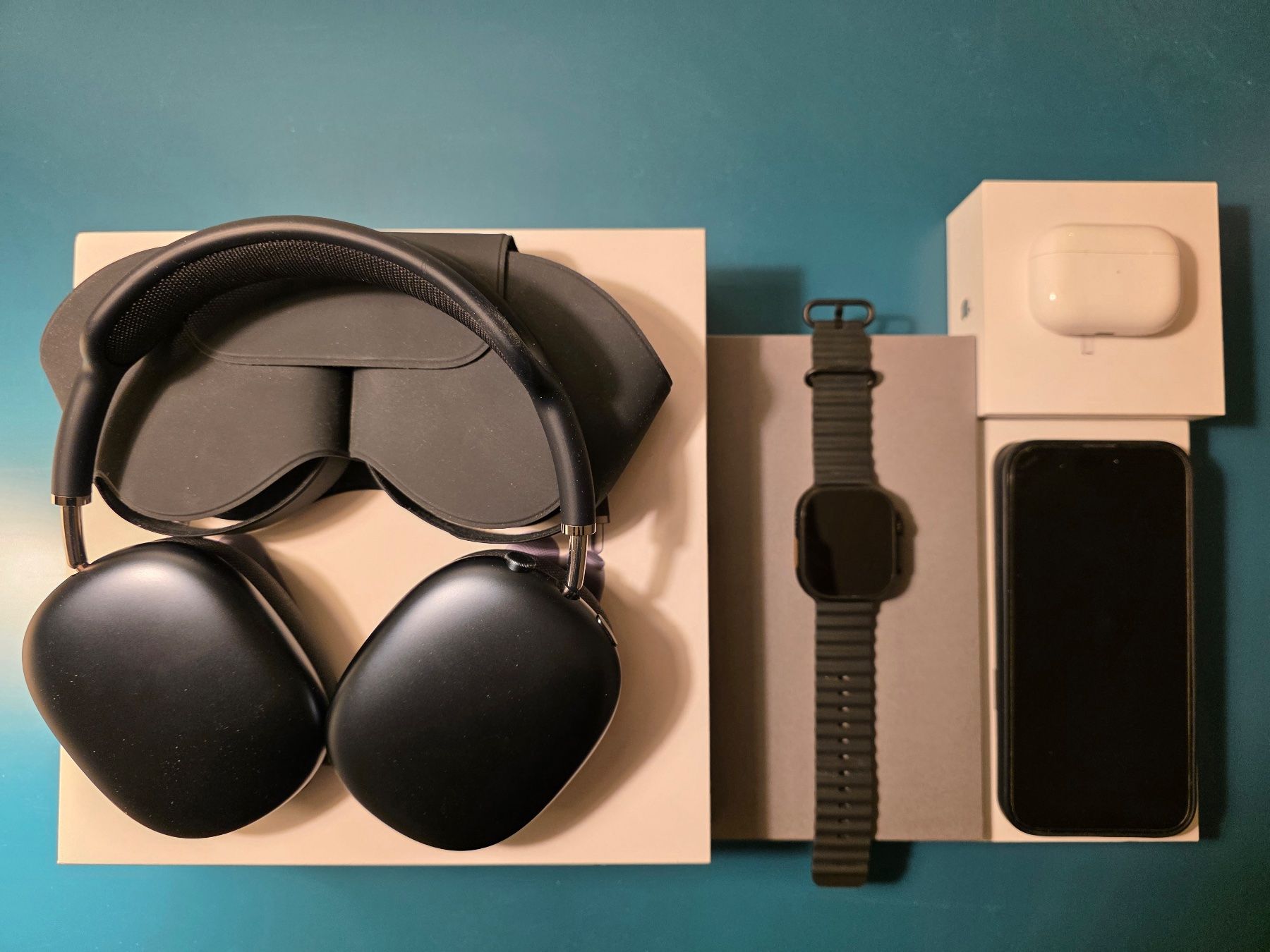 Pack Apple / iPhone / AirPods Pro (3) & Max / Watch Ultra 3 (D'occasion ...