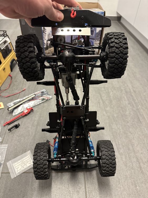 RC4WD Scale Crawler Land Rover Defender D90 (Gebraucht) in Meilen für ...