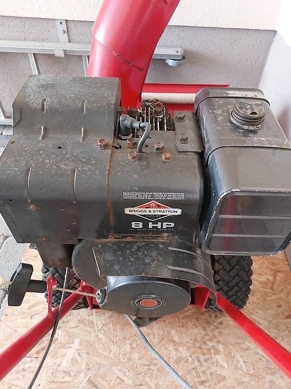 Vend moteur Briggs et Straton 8 HP (Gebraucht) in Autigny für CHF 150 – nur Abholung auf Ricardo ...