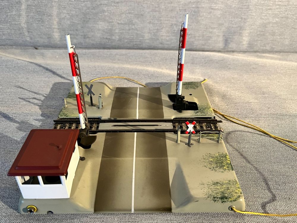 Marklin 7192 Vollautomatische Bahnübergang + Zusatzgarnitur (Gebraucht ...