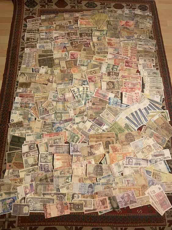 400 Banknoten Konvolut (Gebraucht) in Arbon für CHF 302 – mit Lieferung ...