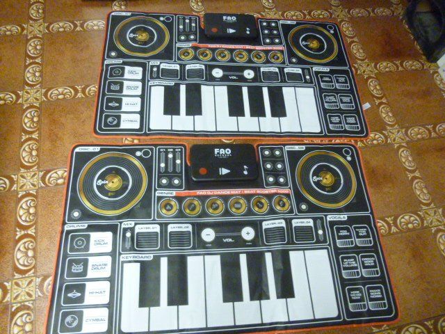 2x Giant Electronic DJ Mixer Mat | Kaufen auf Ricardo