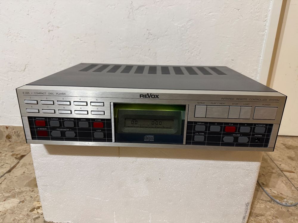 Revox B 225 CD Player (Defekt) in Plan-Les-Ouates für CHF 216 – mit ...