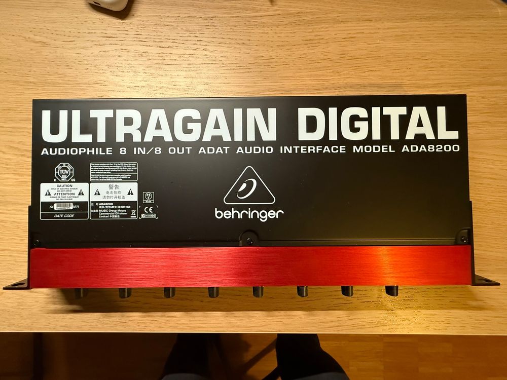 Behringer ADA8200 Ultragain Digital ADAT Interface (Neu (gemäss ...