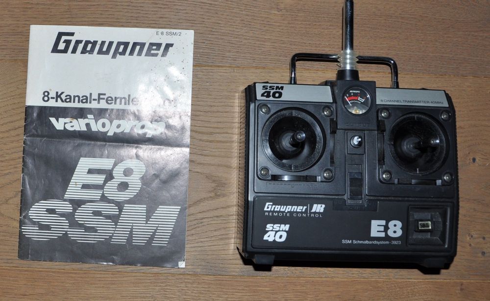 GRAUPNER E8 SSM40 analoge 8-Kanal Fernsteuerung [RC] (Gebraucht) in ...