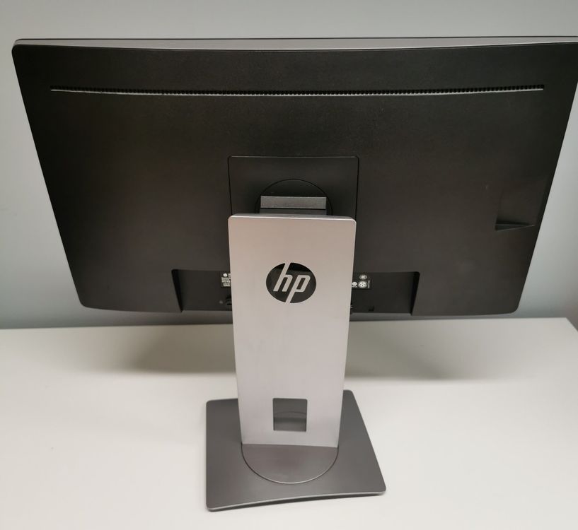 HP EliteDisplay E232 23-inch Monitor (Gebraucht) in Neyruz FR für CHF 5 ...