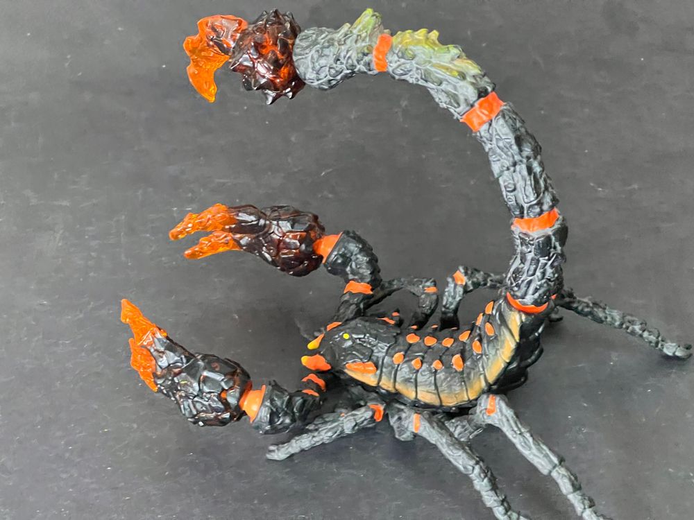 Schleich 70142 Lavaskorpion Skorpion Eldrador (Gebraucht) in für CHF 20 ...
