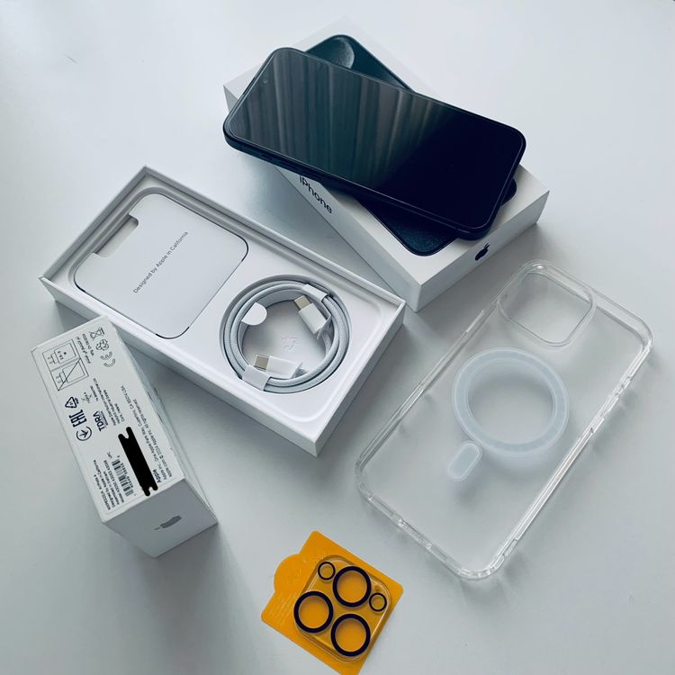 iPhone 15 Pro Max 256GB, Neue AirPods 4, 2x Hülle, 2x Panzer (Neu ...