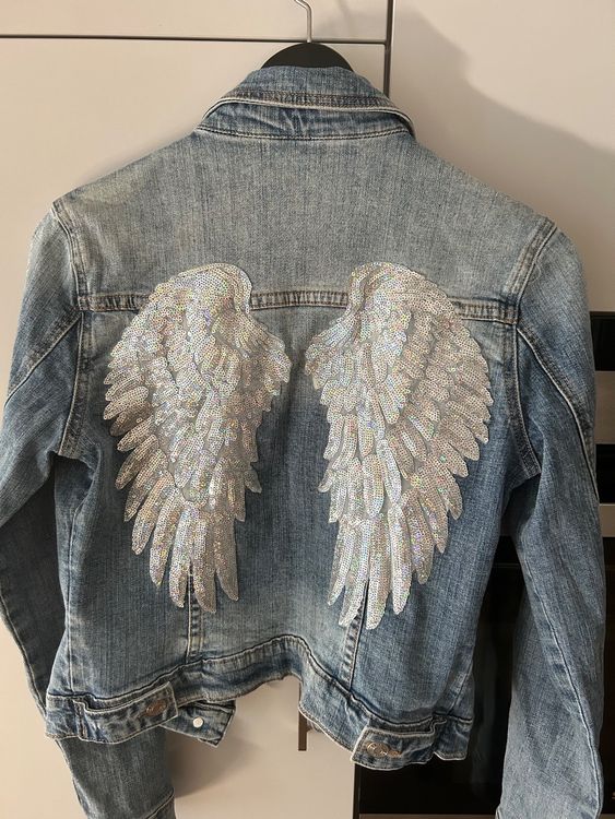 Denim jacket with sequinned wing (Gebraucht) in Biel/Bienne für CHF 14 ...