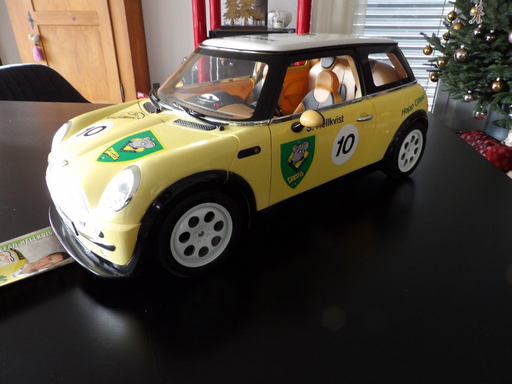EHCO Fan Mini Cooper Massstab 1:6 Spieler Nr. 10S. Hellkvist (Gebraucht) in Wangen b. Olten für ...