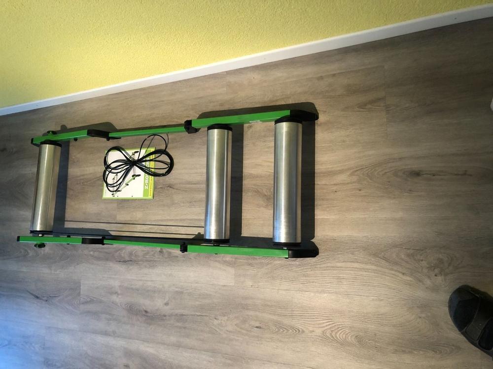 Kinetic Z-Rollers T-2600 Rollertrainer (Gebraucht) in Zuchwil für CHF ...