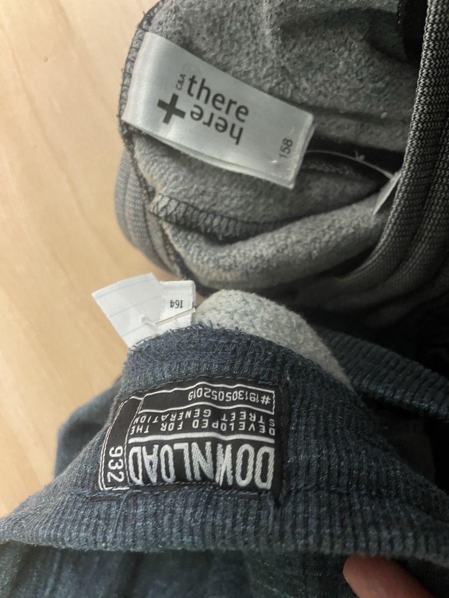 2 Jogginghosen, C&A und Download, Gr. 158/164, Top Zustan (Gebraucht ...