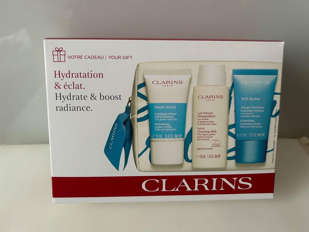 Clarins travel set NEW (Neu und originalverpackt) in Muzzano für CHF 7 – mit Lieferung auf ...