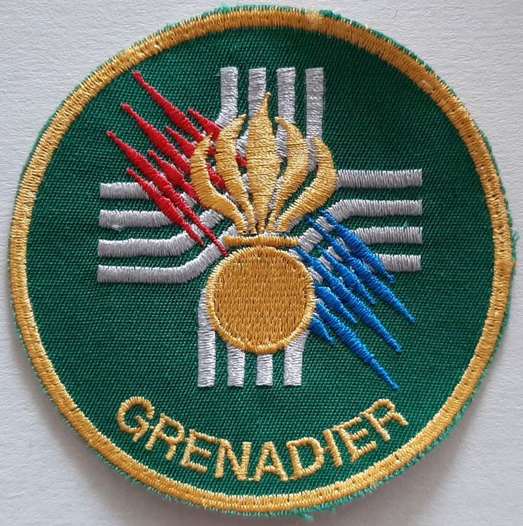 Badge Grenadier | Kaufen auf Ricardo