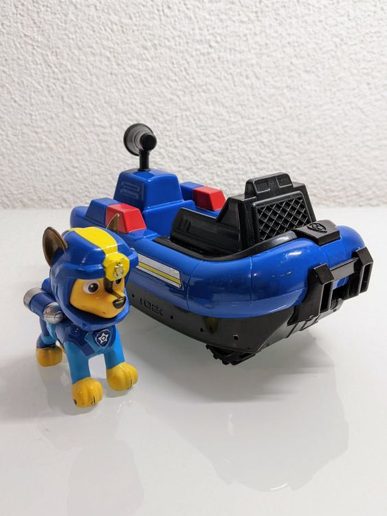 Paw Patrol Chase Figur und Boot (Gebraucht) in Stans für CHF 4 – mit ...